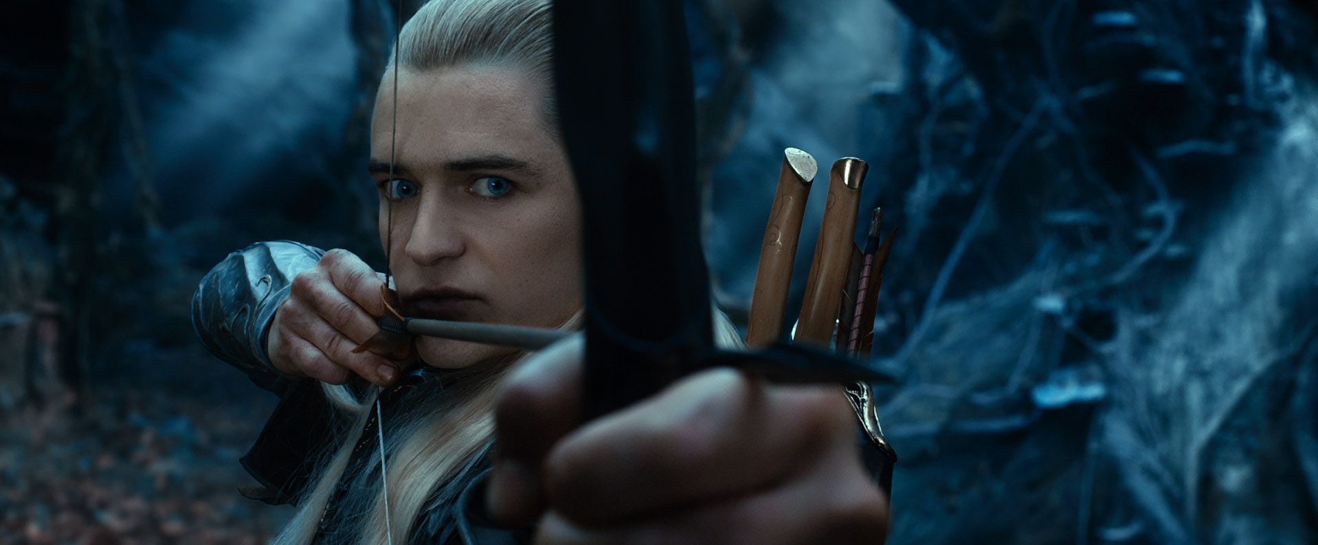 THE HOBBIT: THE DESOLATION OF SMAUG Images Featuring Orlando Bloom