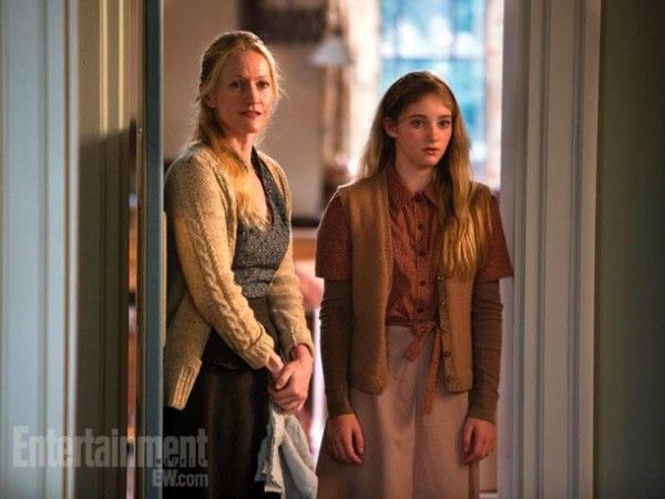 THE HUNGER GAMES: CATCHING FIRE Images and Details on Which Characters ...