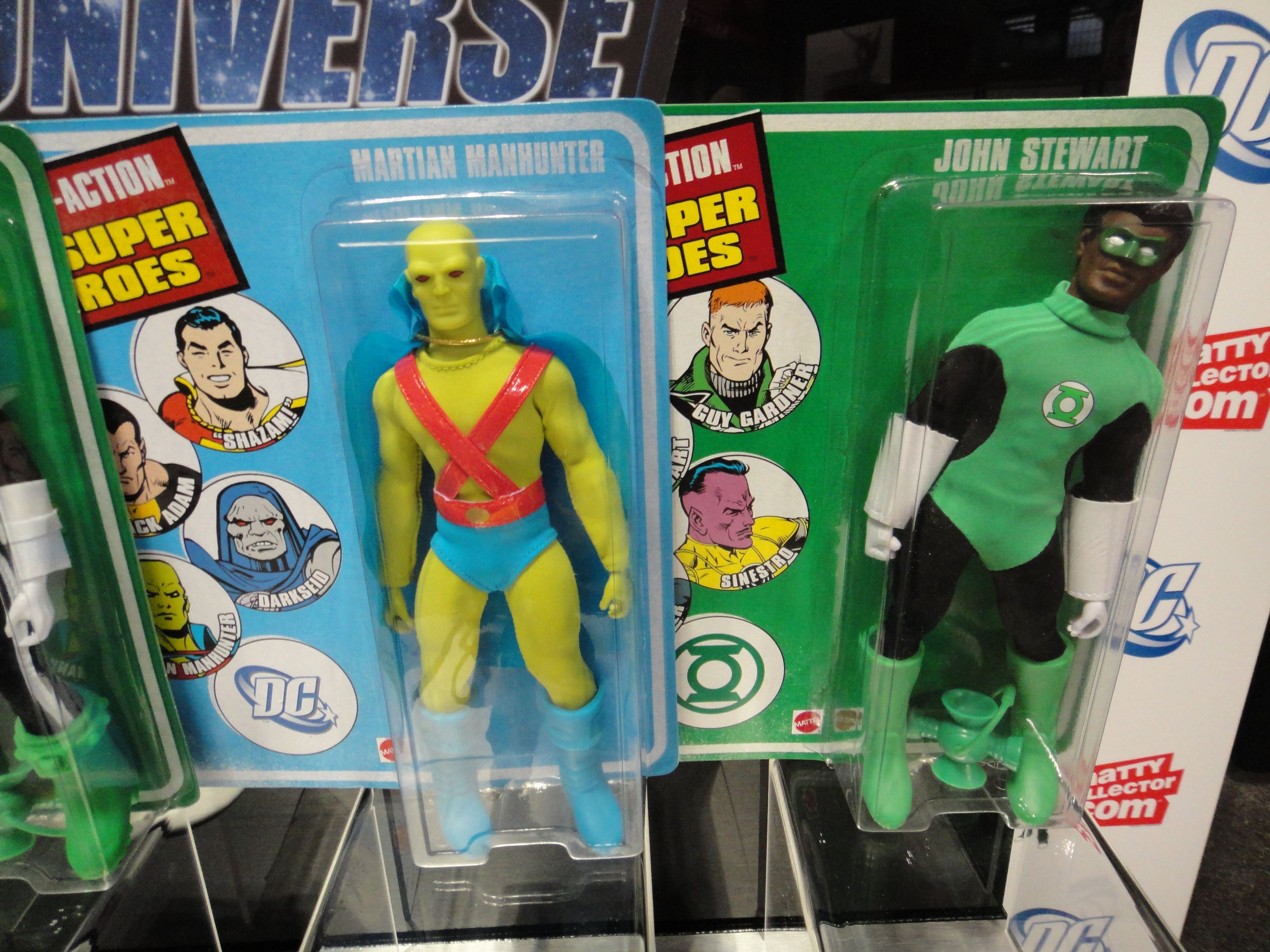 100 Pictures from Toy Fair 2011