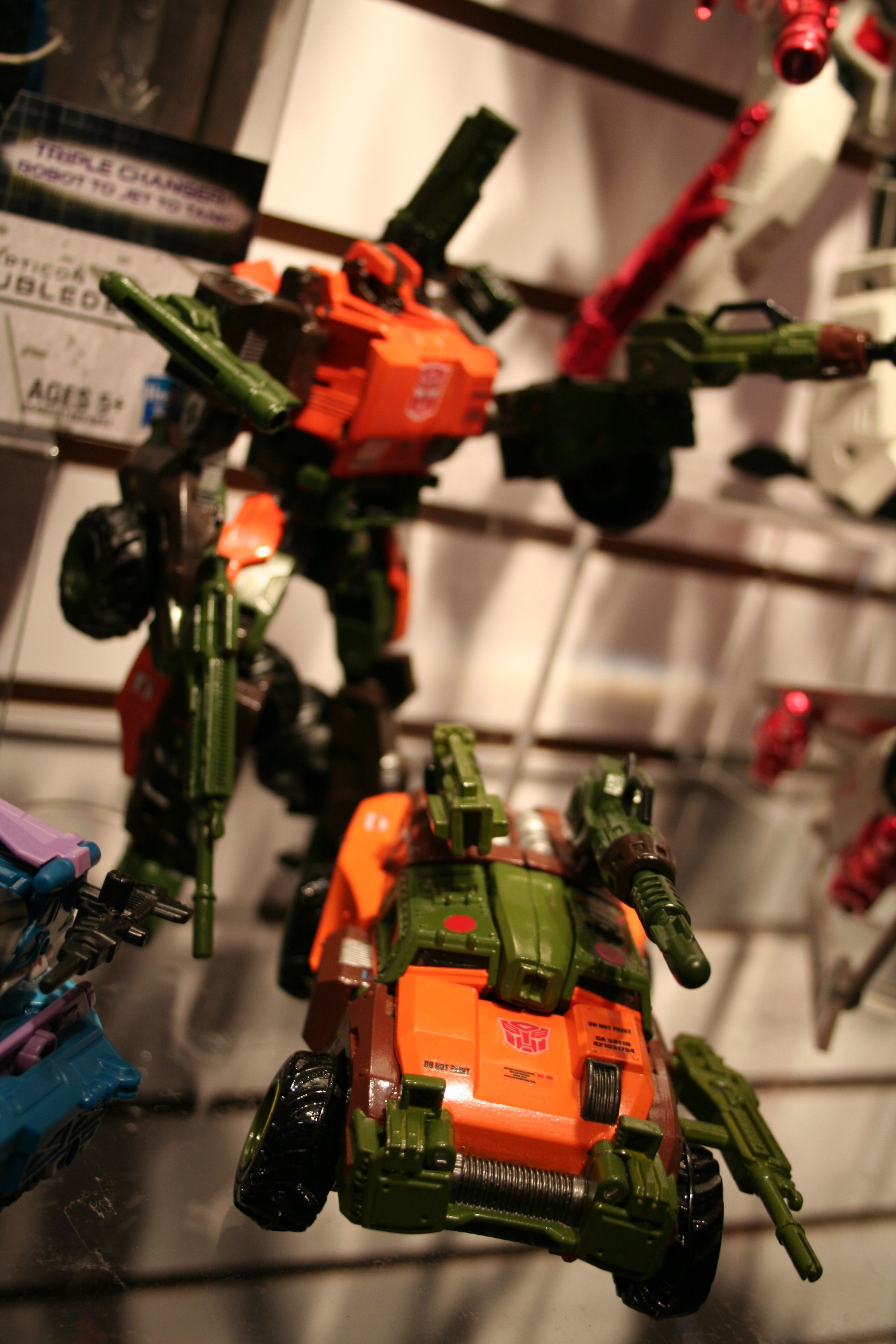 TRANSFORMERS 4 AGE OF EXTINCTION Toys and Action Figure Images ...