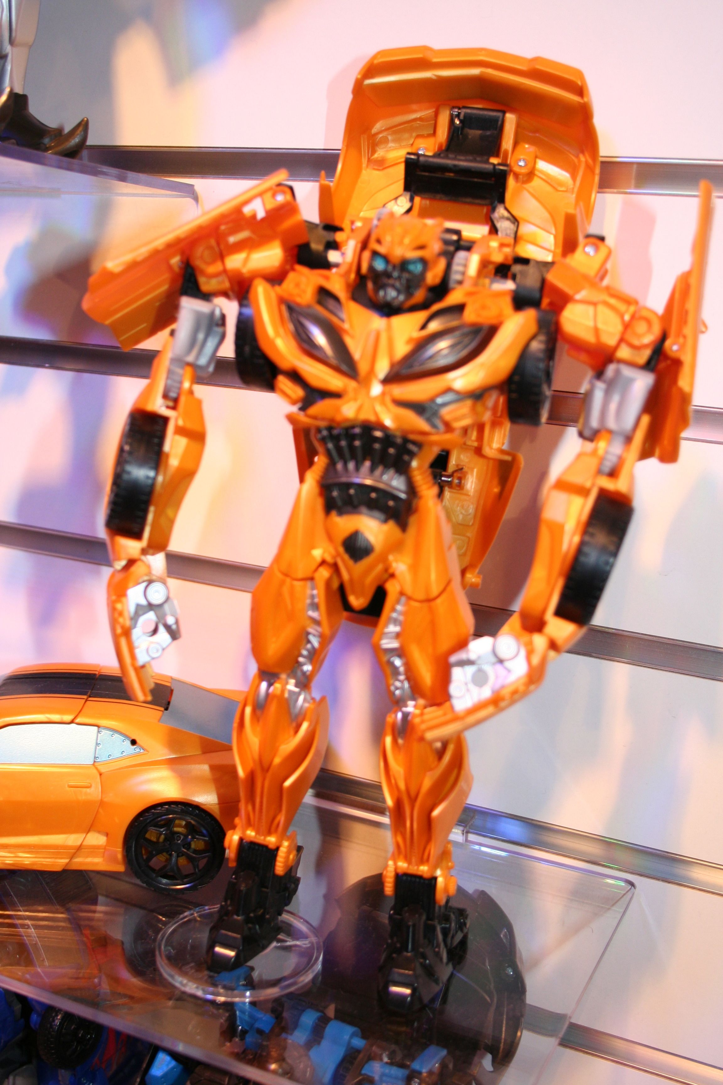 TRANSFORMERS 4 AGE OF EXTINCTION Toys and Action Figure Images ...