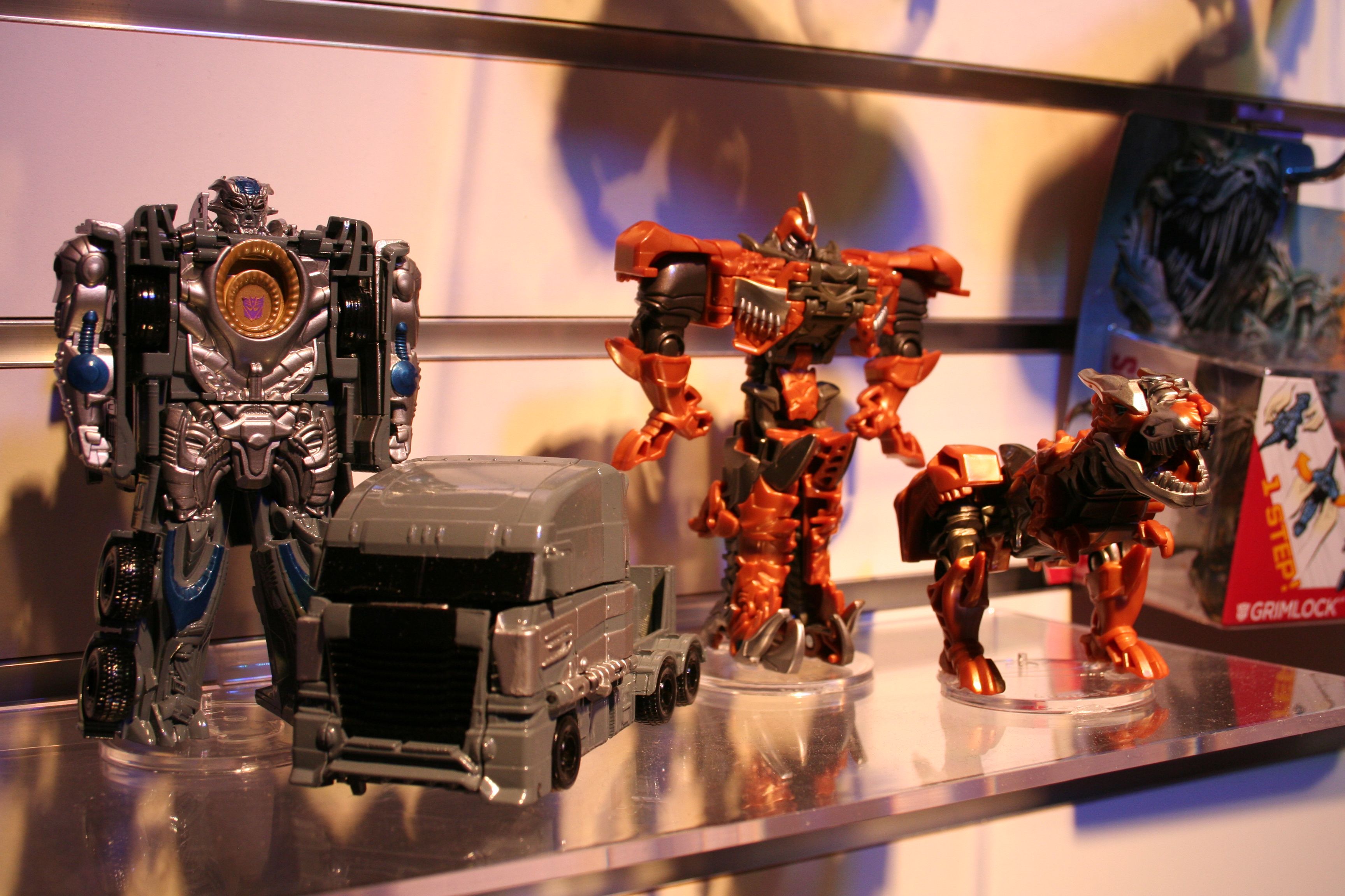 TRANSFORMERS 4 AGE OF EXTINCTION Toys and Action Figure Images ...