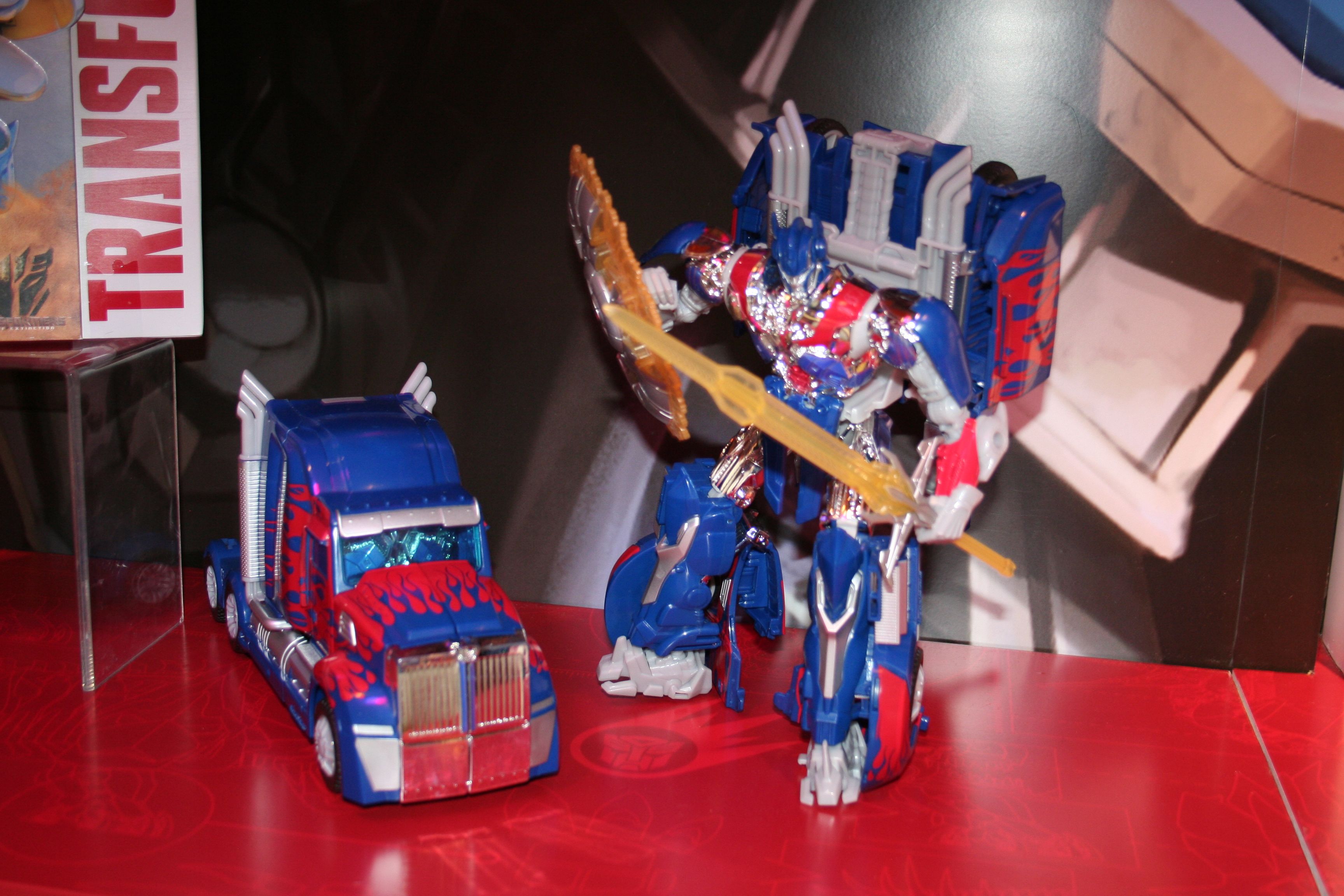 TRANSFORMERS 4 AGE OF EXTINCTION Toys and Action Figure Images ...