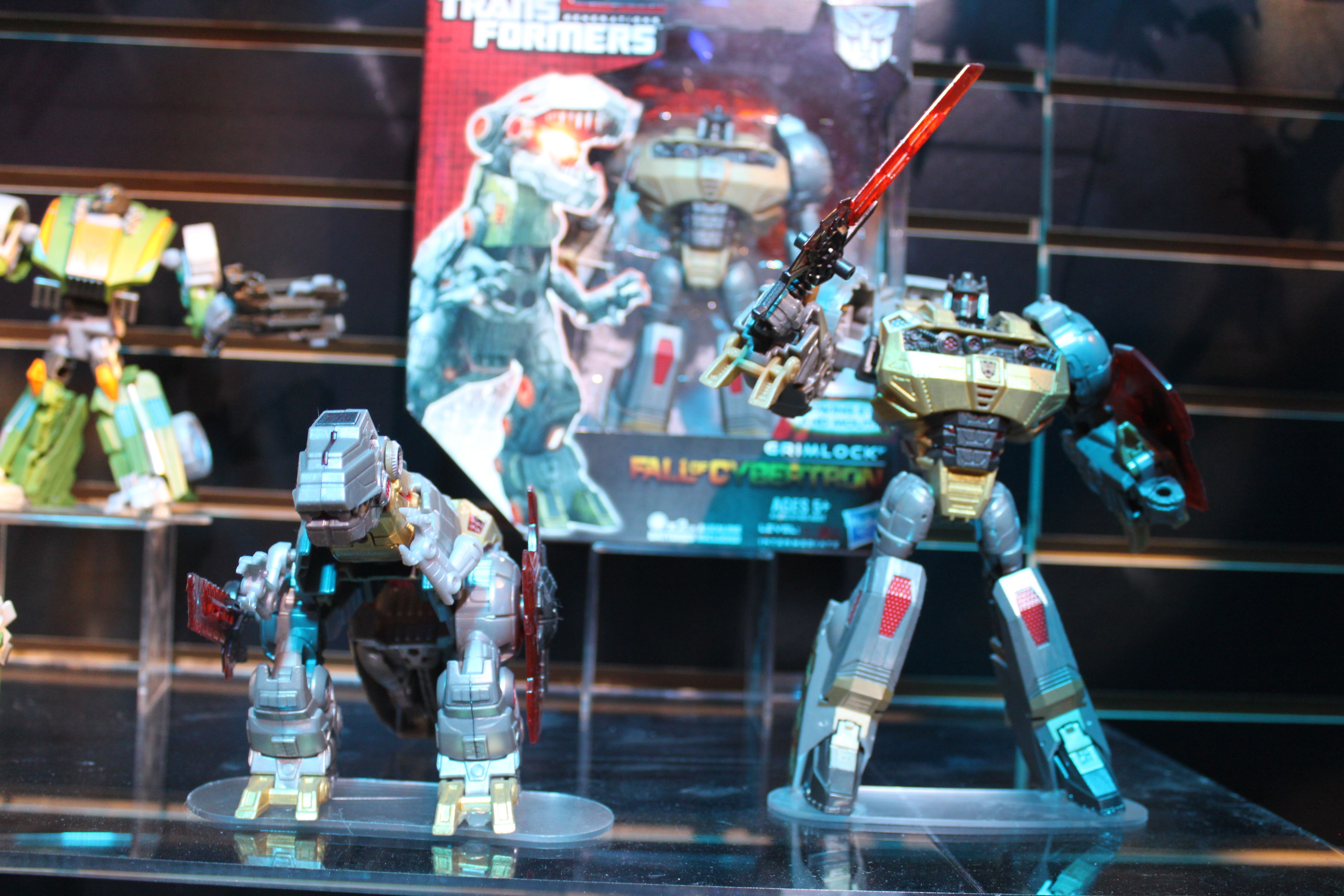 Toy Fair 2013: New TRANSFORMERS Toys Featuring the Biggest Transformers ...