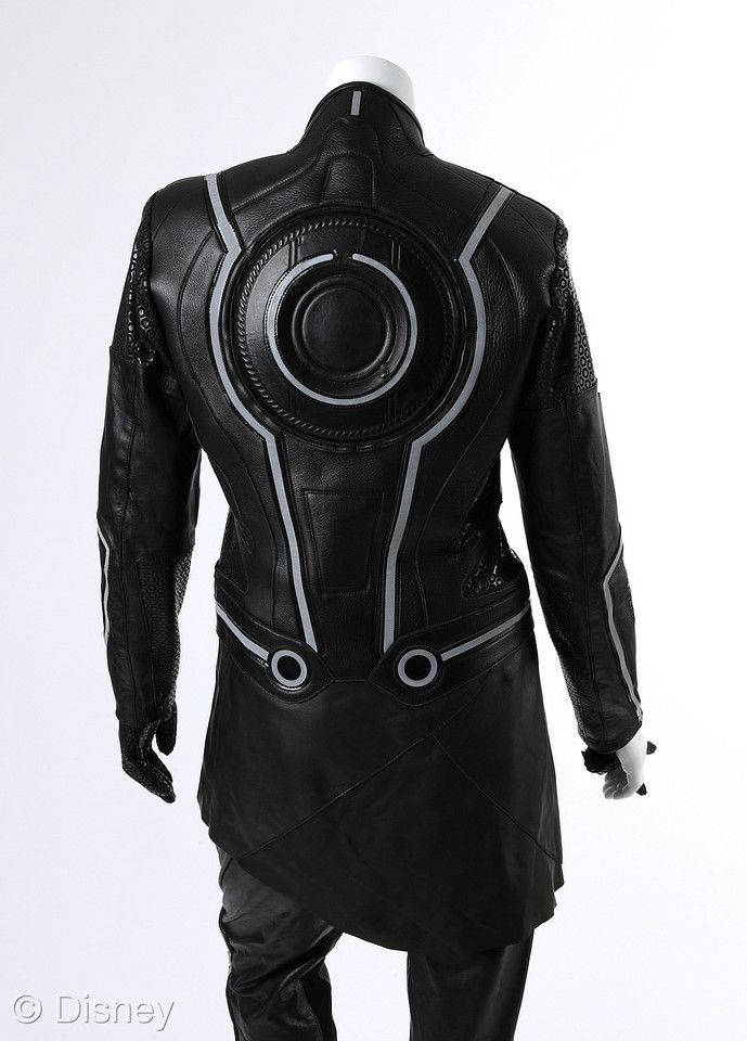 Loads of Images of Upcoming TRON: LEGACY Merchandise Clothes, Jewelry