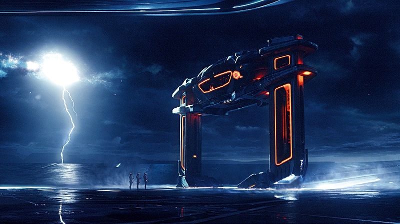 5 Images from TRON: LEGACY Starring Jeff Bridges and Garrett Hedlund