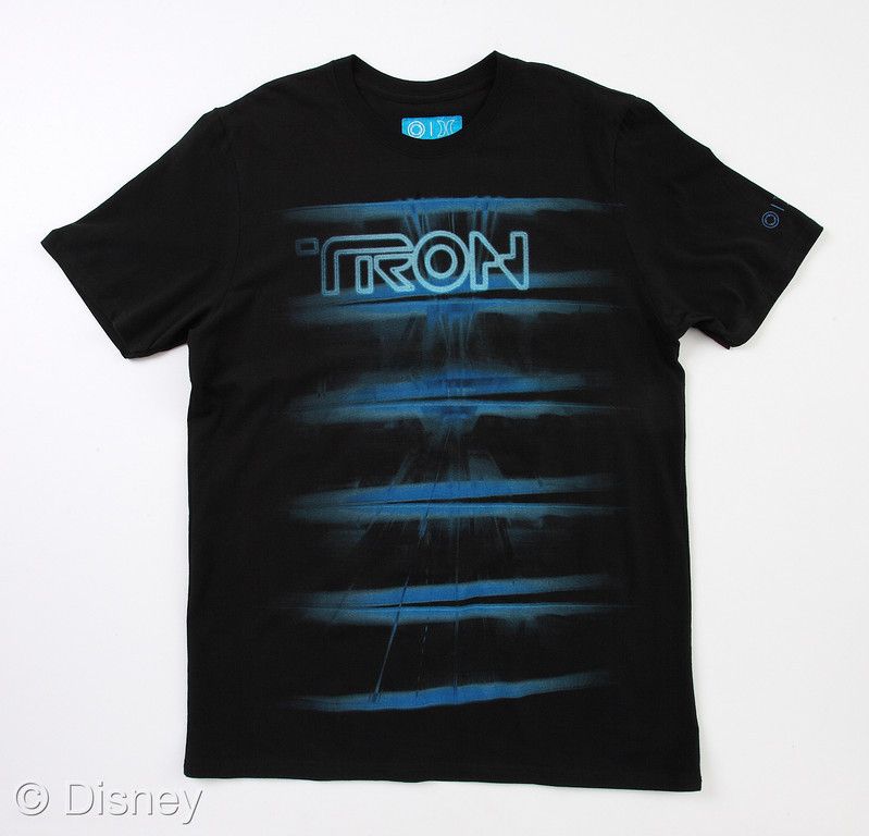Loads of Images of Upcoming TRON: LEGACY Merchandise Clothes, Jewelry