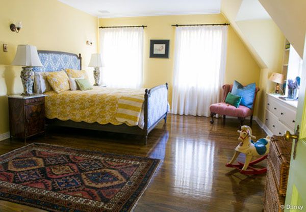 10 Things to Know About Walt Disney's Woking Way Home, Plus Images