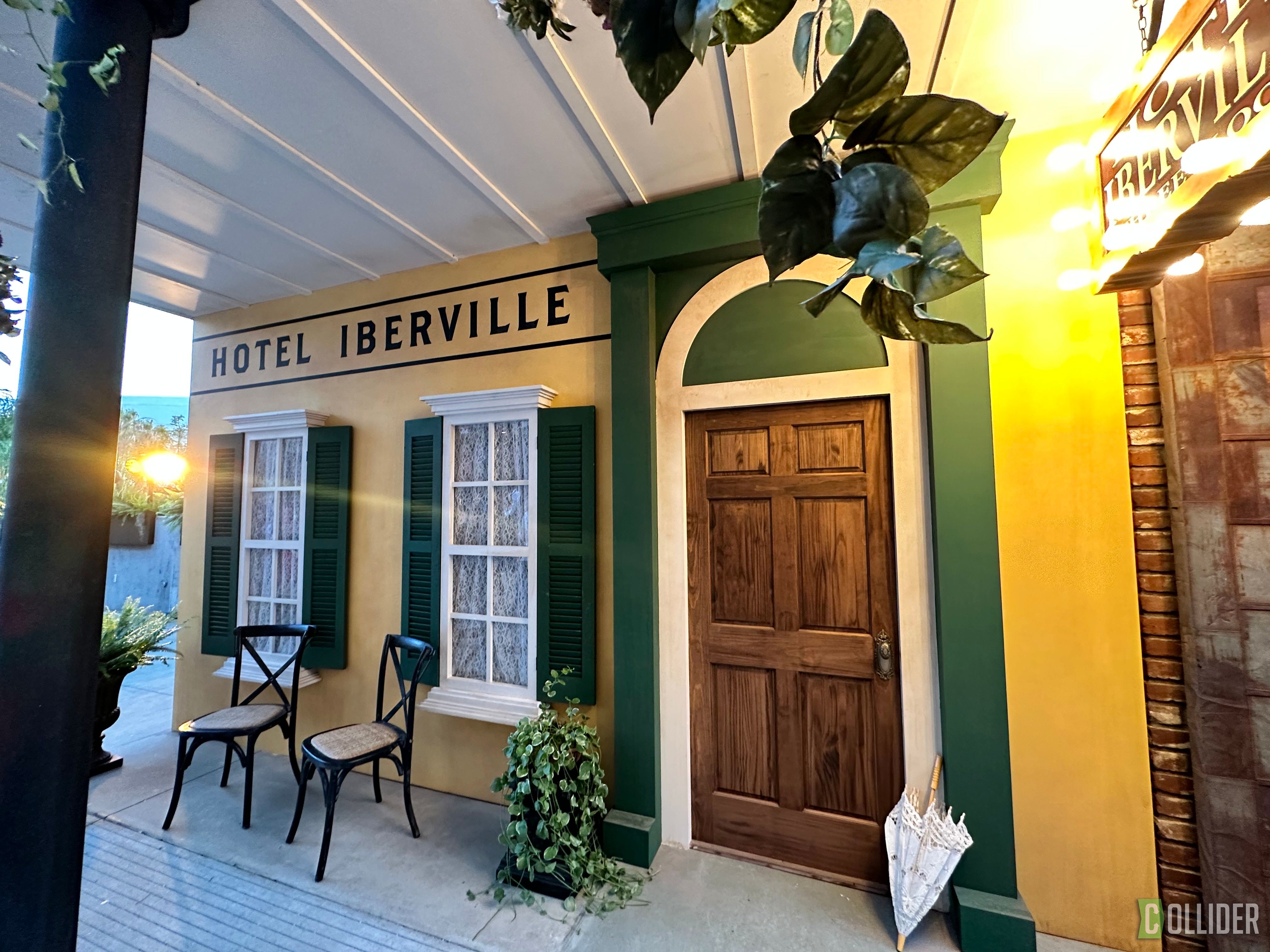 'Interview With the Vampire' SDCC Booth: Welcome to the Bloody French ...